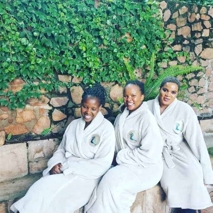 Group - Ladies Get Together spa - L'abri Day Spa - Affordable spa